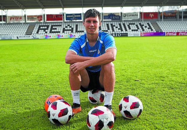 Alex Babos (Jugador del Real Unión): «En Inglaterra se juega rápido ...