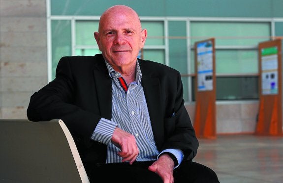 Stupp: «La medicina regenerativa en el futuro podría curar el cáncer ...